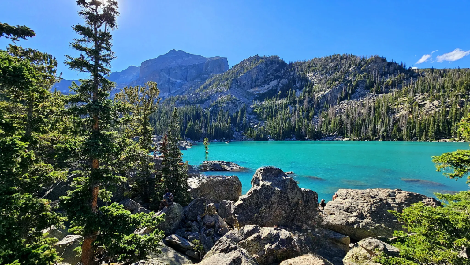 From Beginner to Badass: Hiking the Lake Haiyaha Trail - The Lifestyle Dove